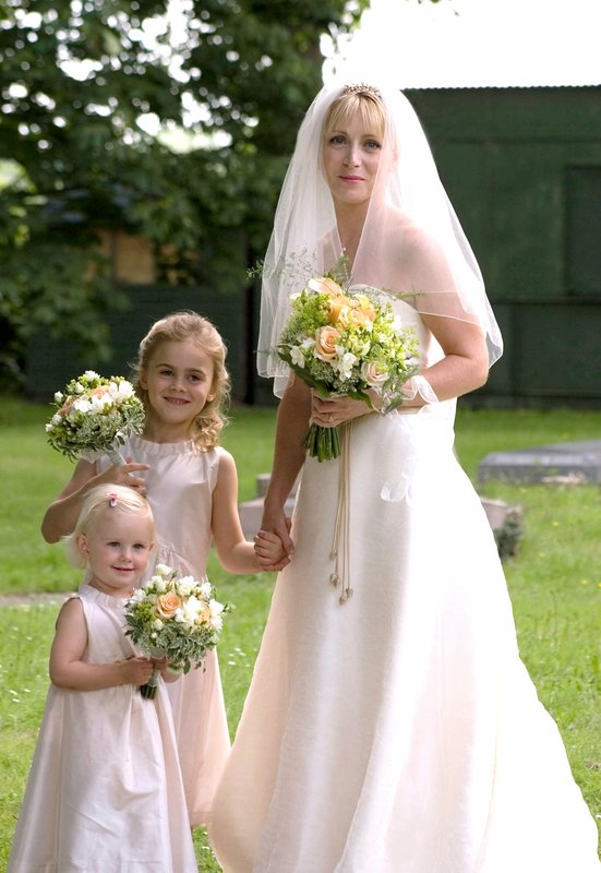 [11x02] Ganz in Rot (Blood Wedding) - Inspector Barnaby – TV Wunschliste