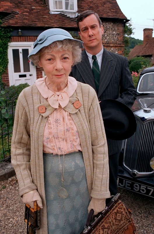 [01x02] Mord im Pfarrhaus (Murder at the Vicarage) - Agatha Christie ...