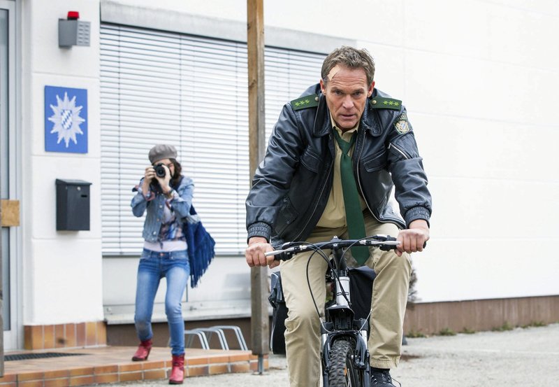 [03x16] Mordskater - Hubert und/ohne Staller / Heiter bis tödlich ...