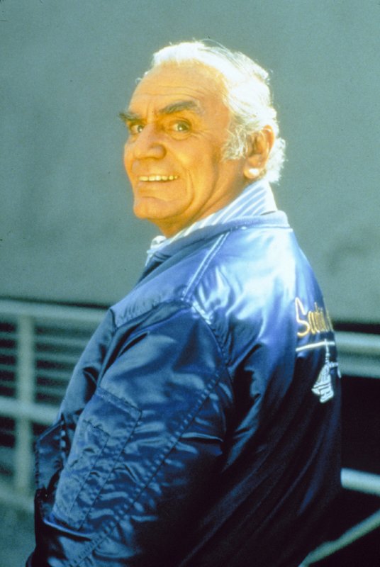 [01x02] Airwolf - Teil 2 (Shadow of the Hawke, Part 2) - Airwolf – TV ...