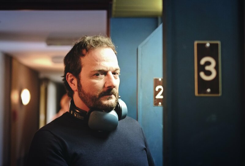 [01x01] Von Angesicht zu Angesicht (Face à face) - Unit 42 – TV Wunschliste