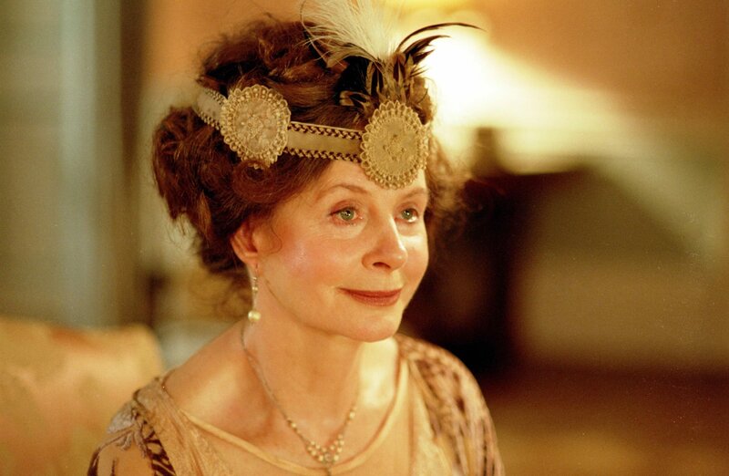 [09x04] Das Eulenhaus (The Hollow) - Agatha Christie's Poirot / Hercule ...