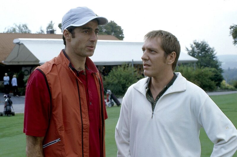 [02x08] Tod am dritten Loch - Die Rosenheim-Cops – TV Wunschliste