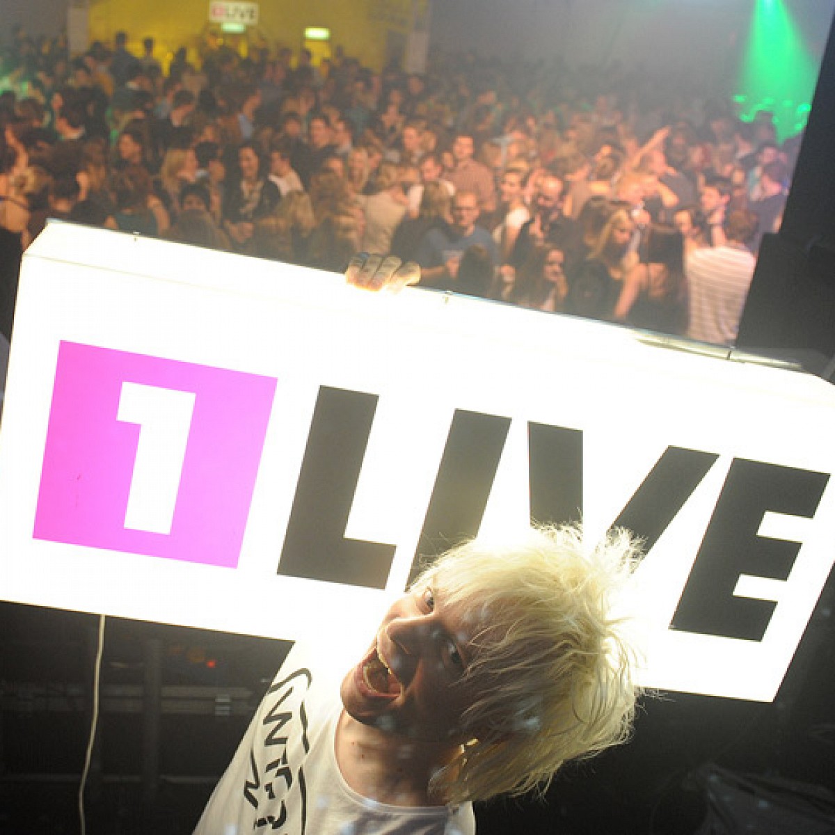 "1Live macht 20": Geburtstagssendung zum Radio-Jubiläum im WDR ...