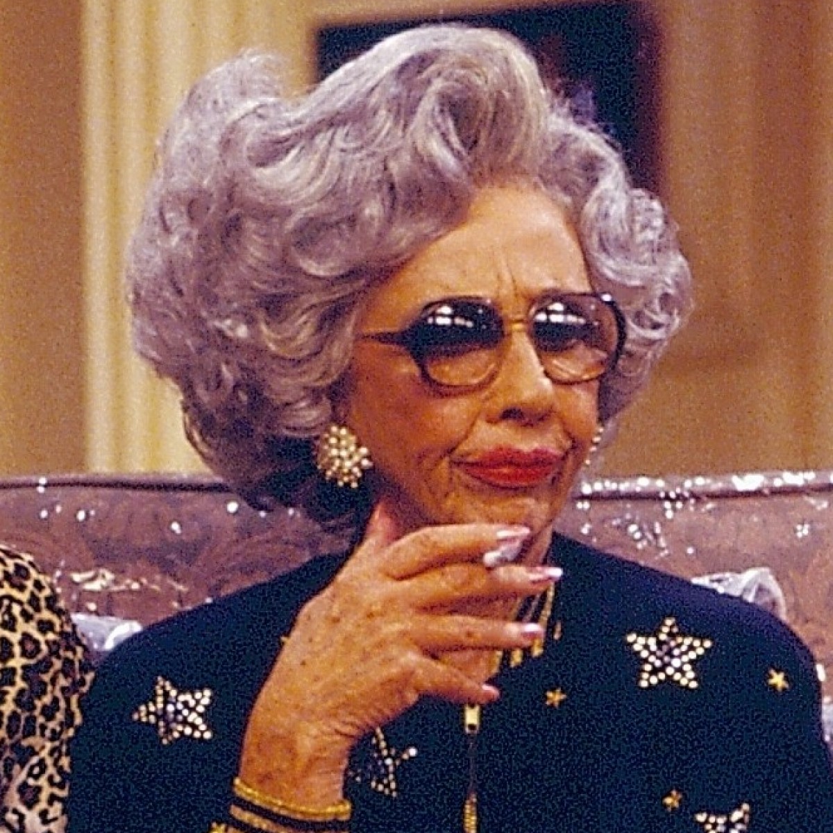 "Die Nanny": Yetta-Darstellerin Ann Morgan Guilbert verstorben ...