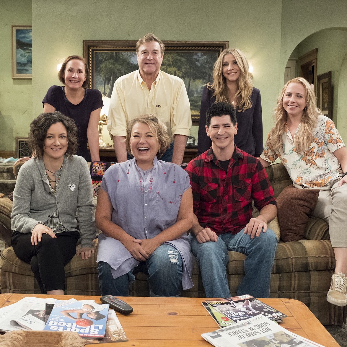 "Roseanne": Erster richtiger Trailer zur Fortsetzung - ABC bietet ...