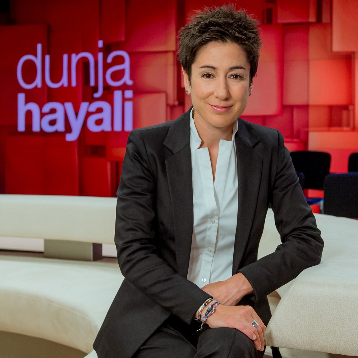 "dunja hayali" kehrt 2018 monatlich zurück - Fester Sendeplatz für ZDF ...
