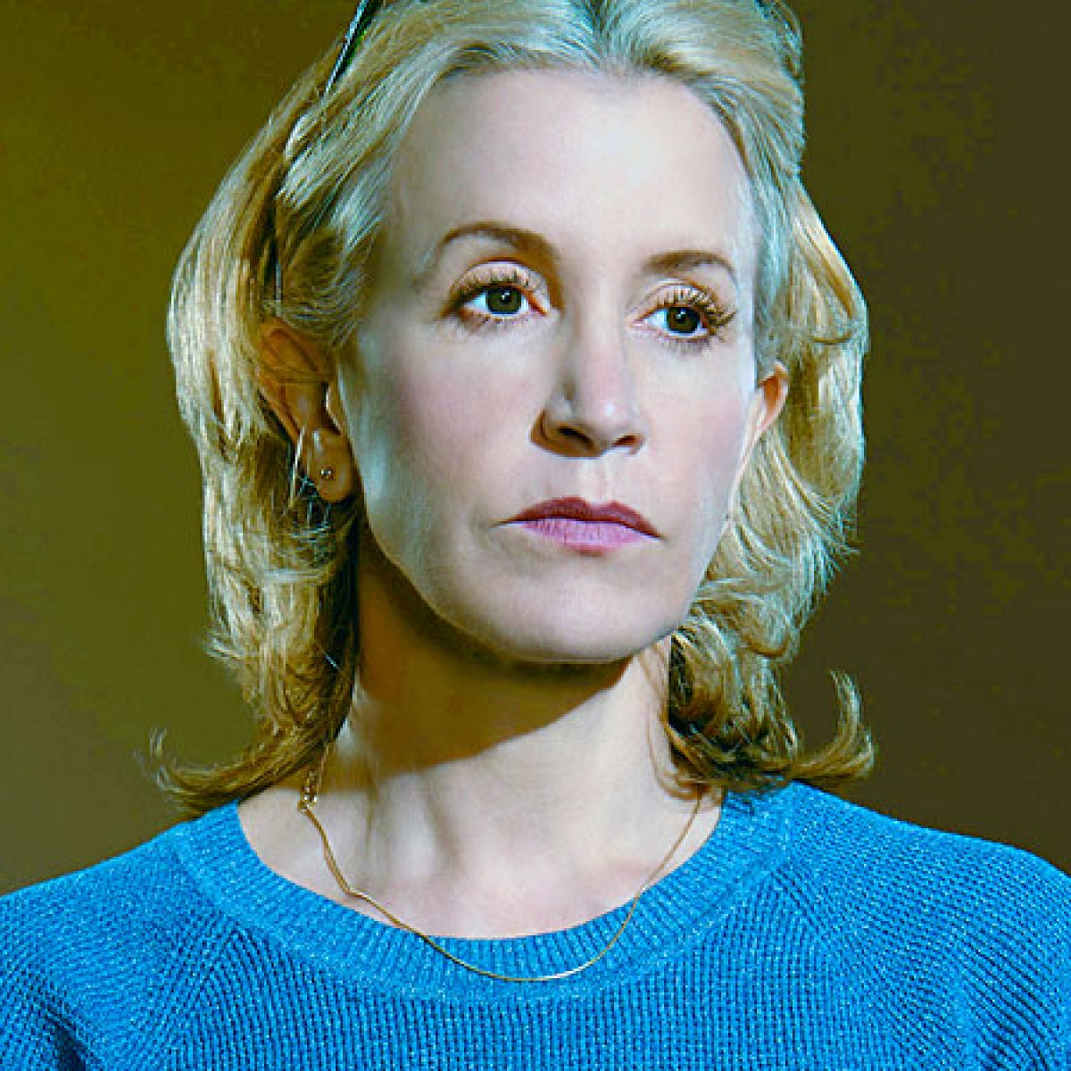 "House of Moore": Felicity Huffman mit schwarzhumoriger Mode-Comedy bei ...