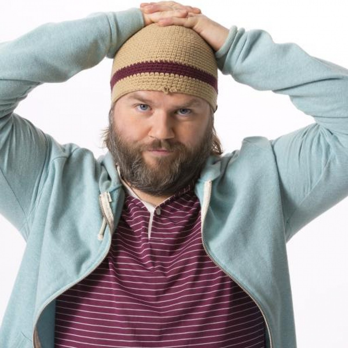 Tyler Labine ("Reaper") übernimmt Hauptrolle in CBS-Comedy-Pilot - An ...