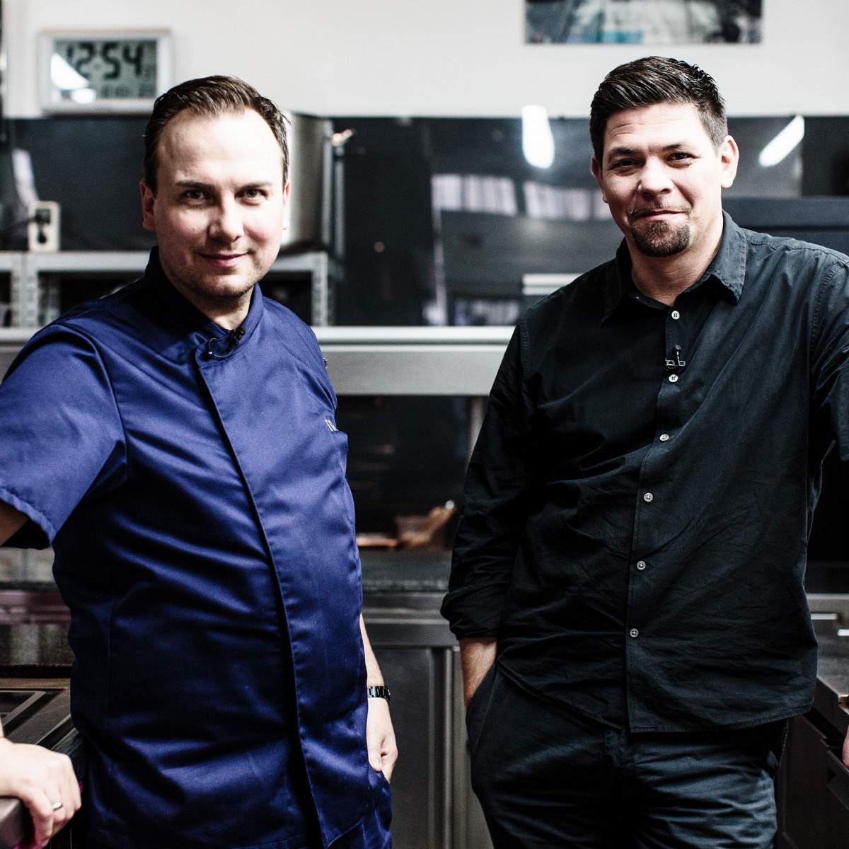 "Kitchen Impossible": Neue VOX-Kochshow mit Tim Mälzer geht im Februar ...