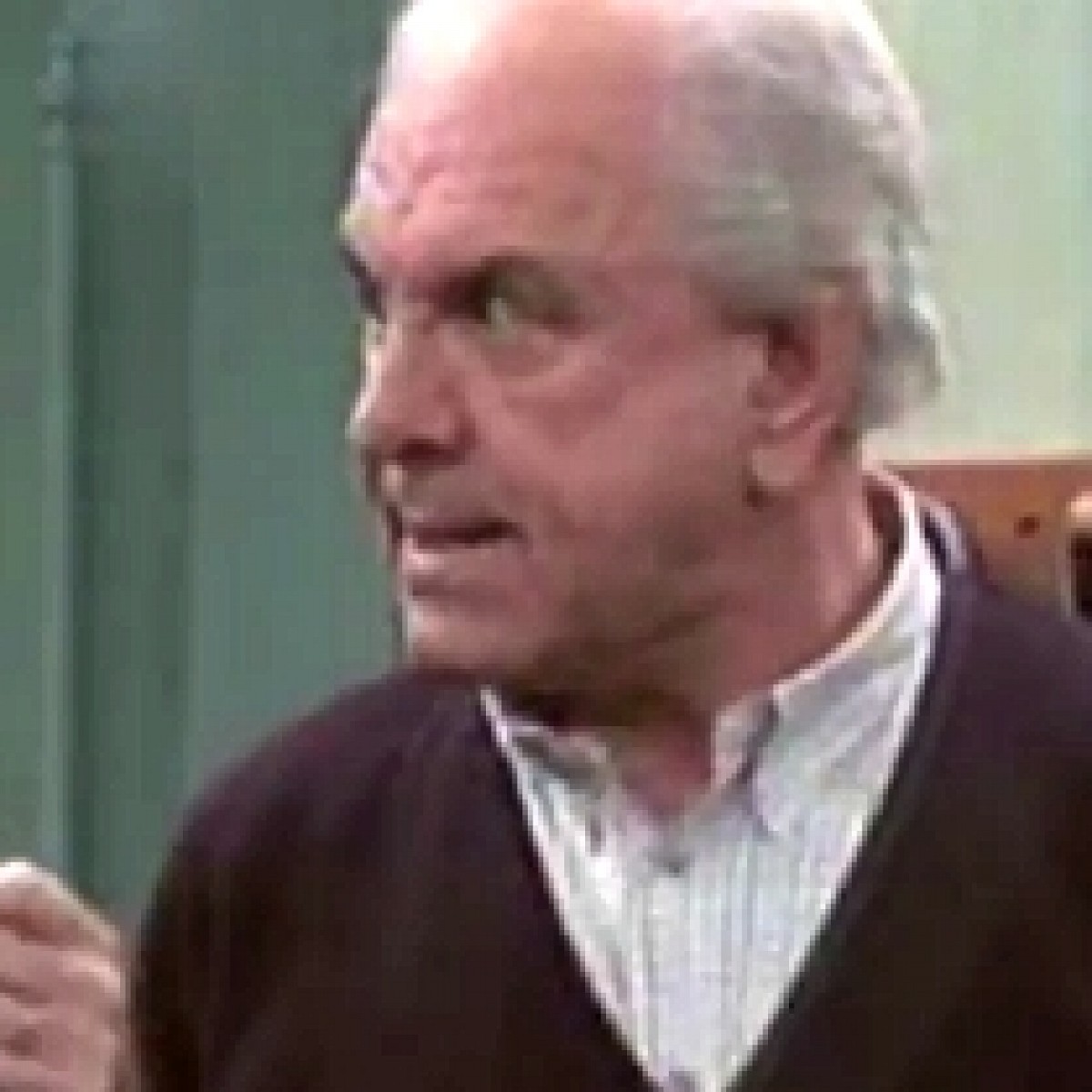 "Verrückt nach Dir": Louis Zorich ist tot - Charakterdarsteller starb ...