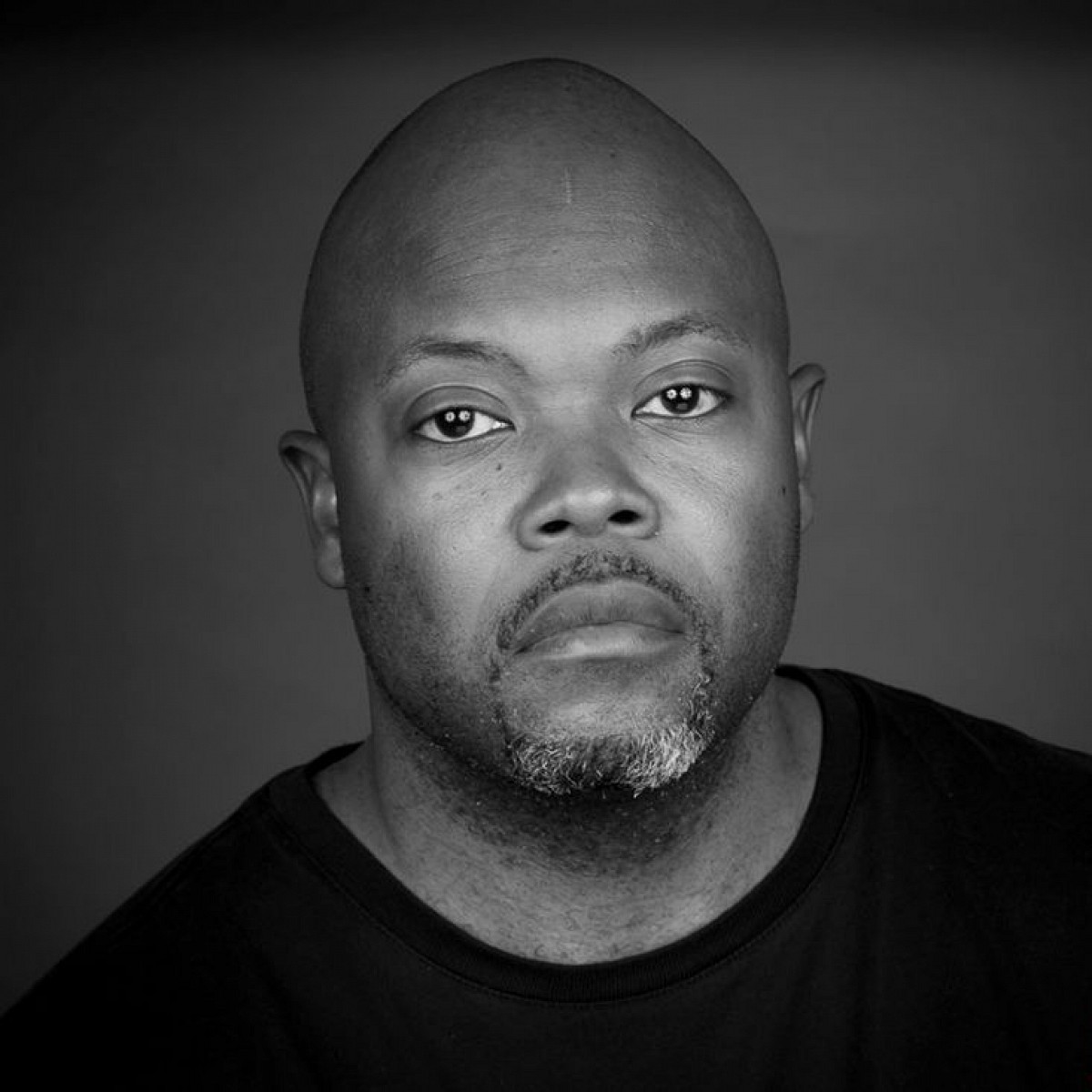 "Luke Cage": Cheo Hodari Coker wird Showrunner der Netflix-Serie - "Ray ...