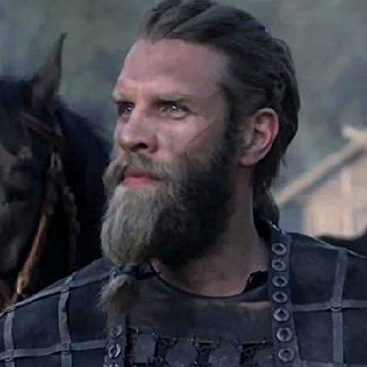 "Game of Thrones": Söldnerführer für Staffel acht gefunden? - Marc ...