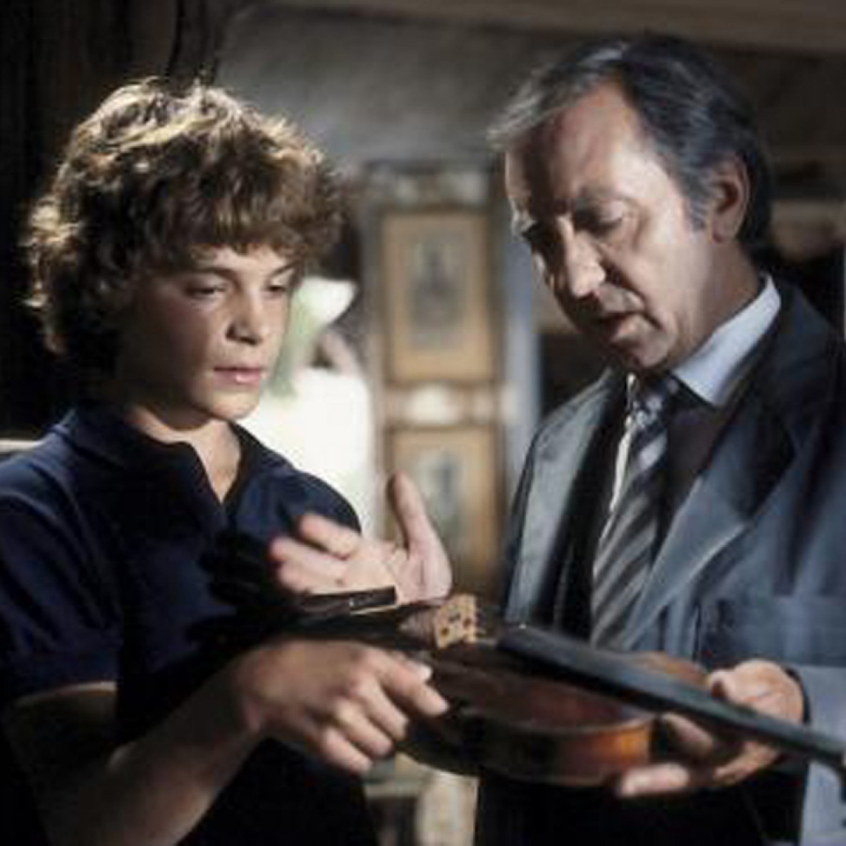 "Oliver Maass": Mysteryserie mit Hans Clarin und Josef Gröbmayr wird ...