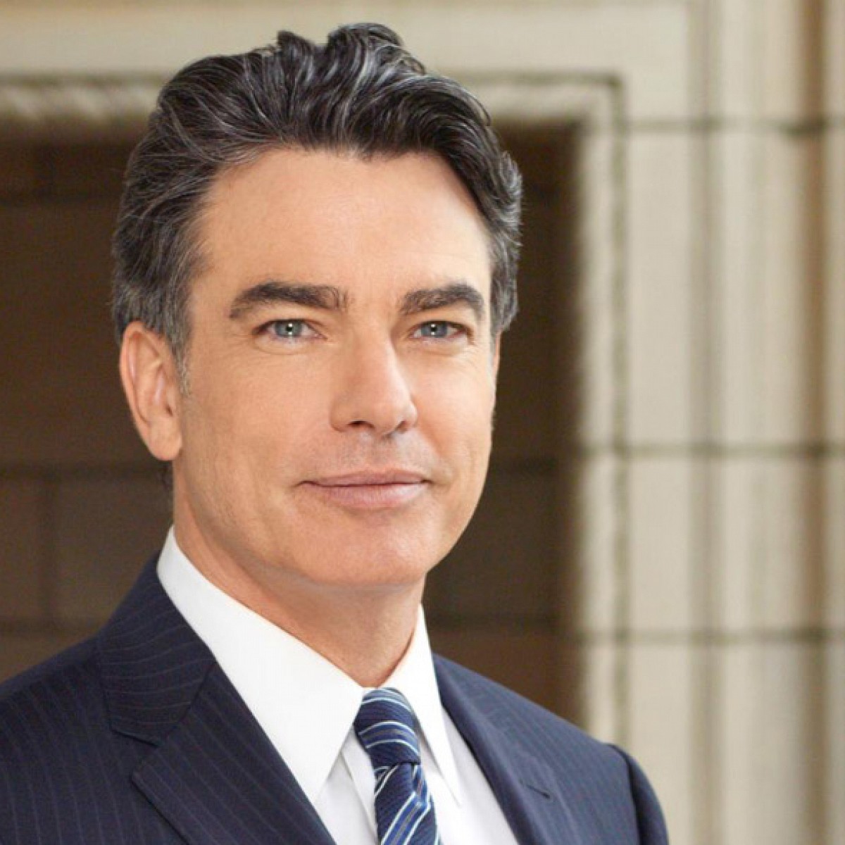 Peter Gallagher wird in "Main Justice" zum US-Präsidenten - CBS-Pilot ...