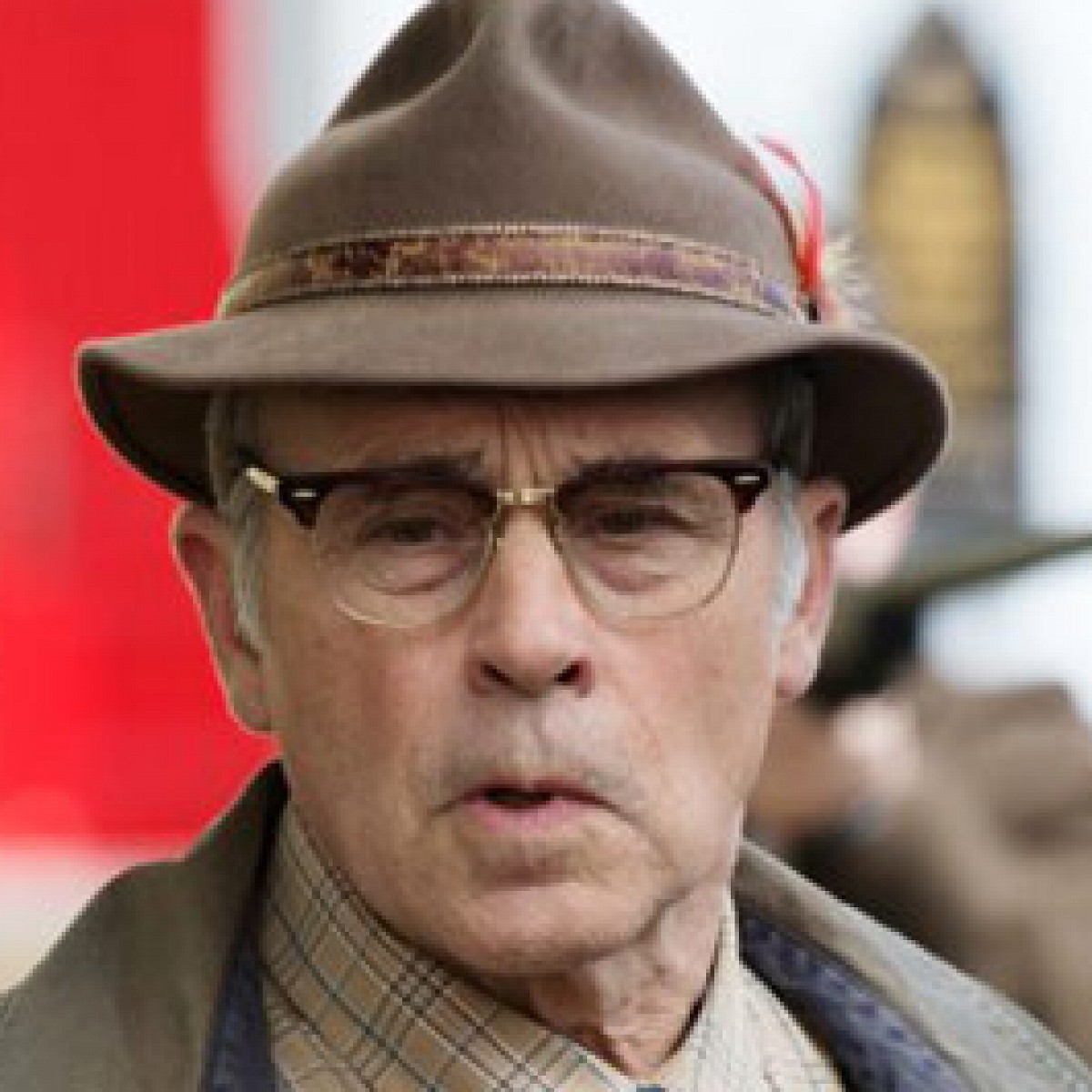 John Dunsworth ("Haven") im Alter von 71 Jahren verstorben - Theater ...