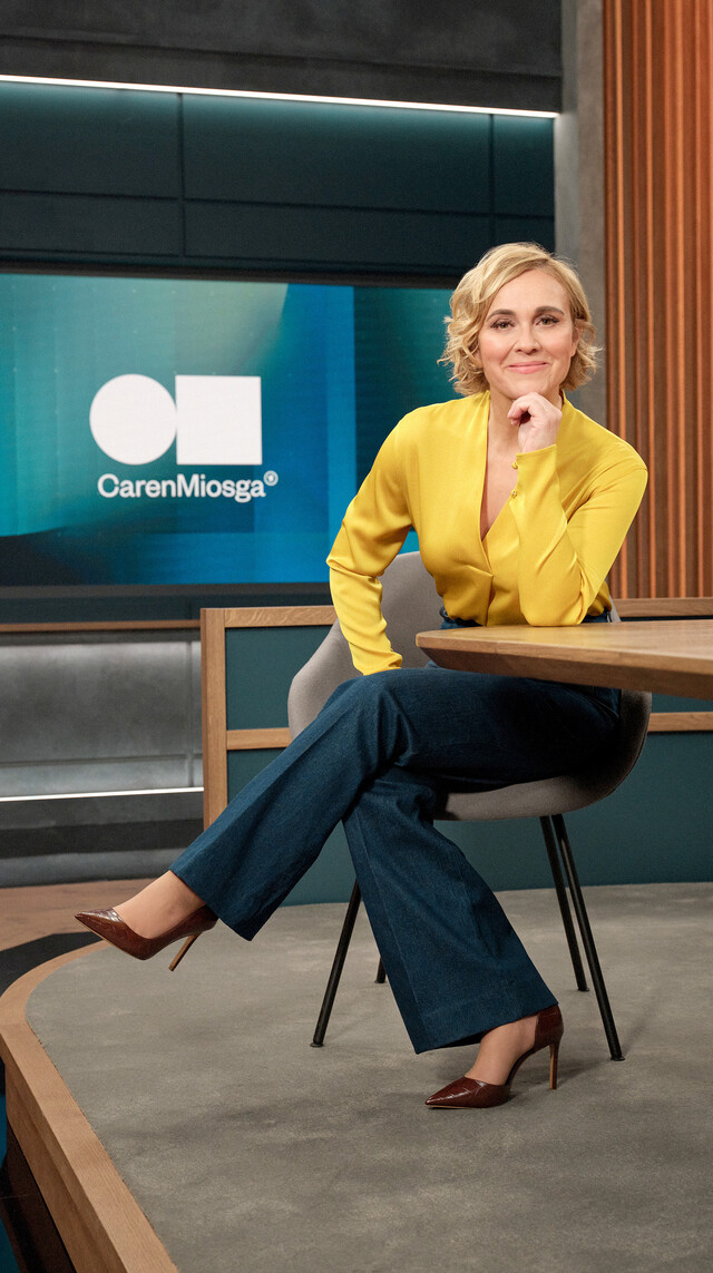 "Caren Miosga": So sieht das Studio des neuen Polit-Talks aus - Längere ...